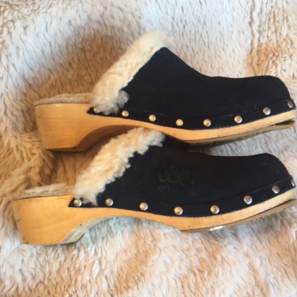 UGG | Shoes | Ugg Austraila Sherpa Lined Clogs In Dark Navy | Poshmark